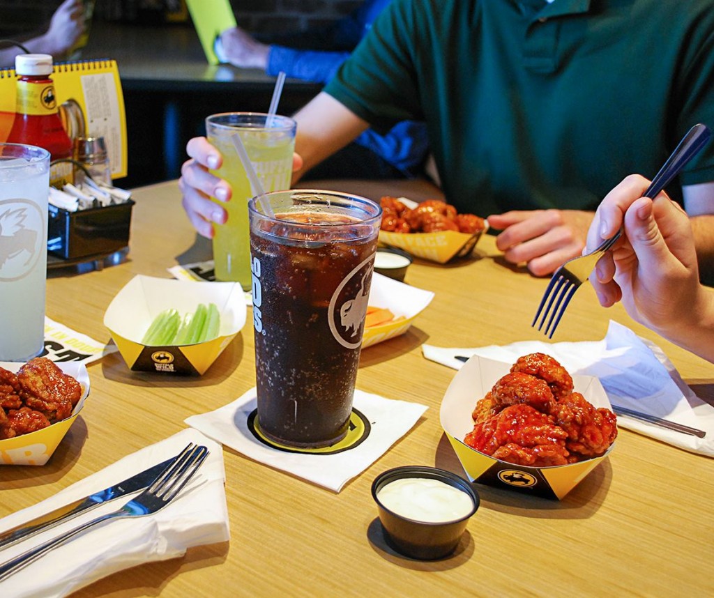 Buffalo Wild Wings @ San Marcos Restaurant Row