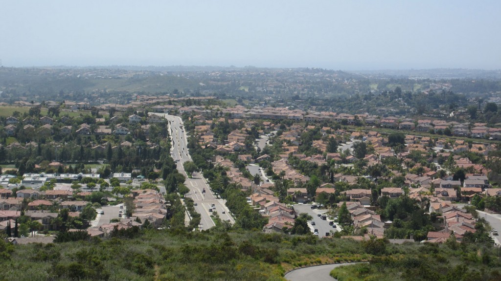 Las Posas & Borden Rd to Receive New Landscape (CITY SEEKS PUBLIC FEEDACK)