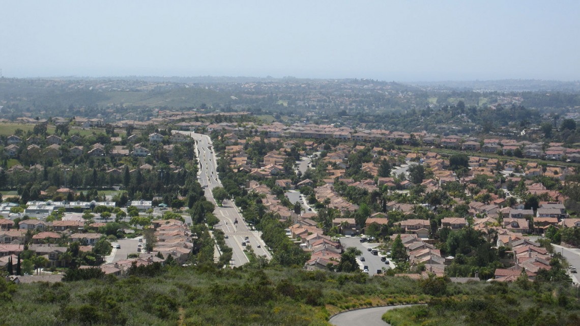 Las Posas & Borden Rd to Receive New Landscape (CITY SEEKS PUBLIC FEEDACK)